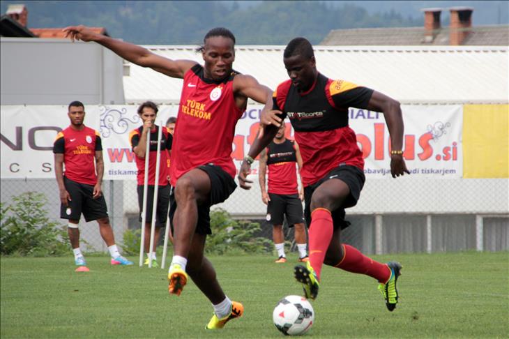 Sneijder i Melo riješili Galatasarayevu polemiku oko „desetke“