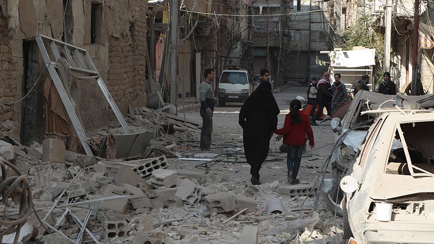 Suriye rejimi Duma ve Darayya'ya insani yardıma izin vermiyor