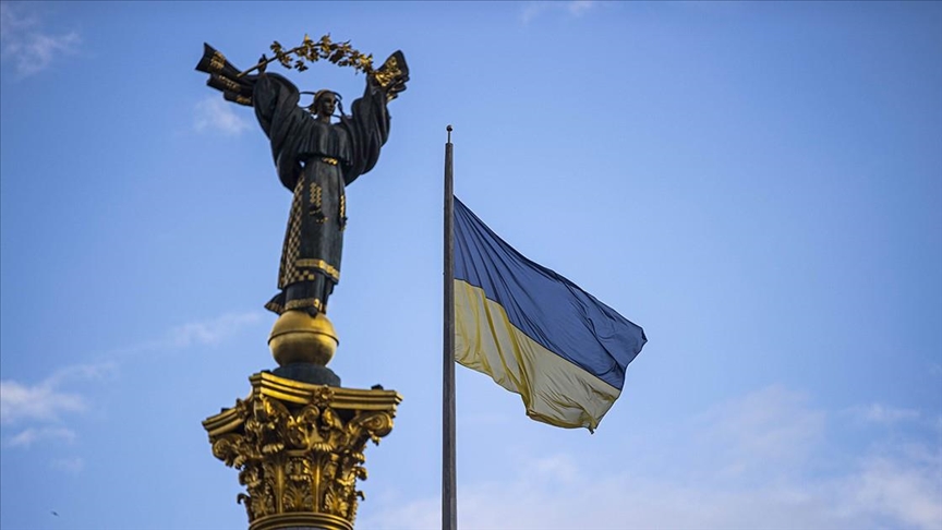 Ukraine to summon Hungarian envoy over premier's scarf showing map of ...
