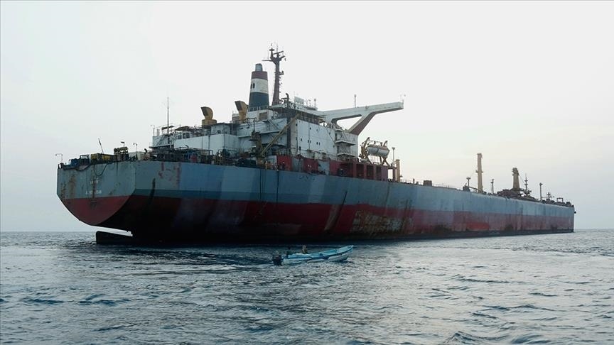 Unloading of oil from tanker near Yemen avoided huge 'catastrophe ...