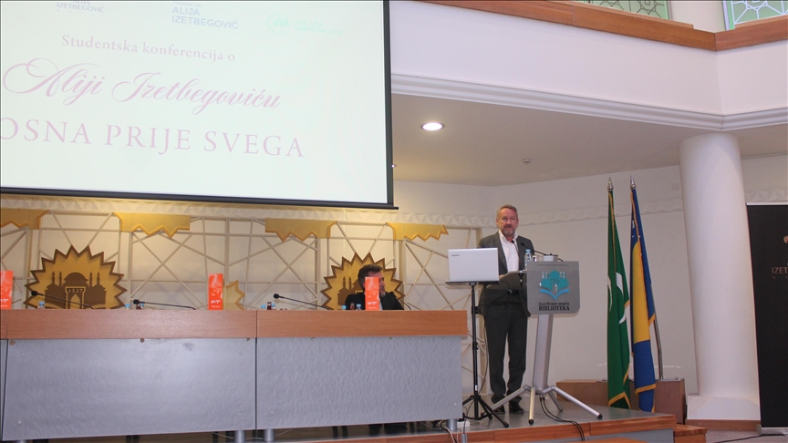 Sarajevo: Studentska konferencija o Aliji Izetbegoviću “Bosna prije svega”