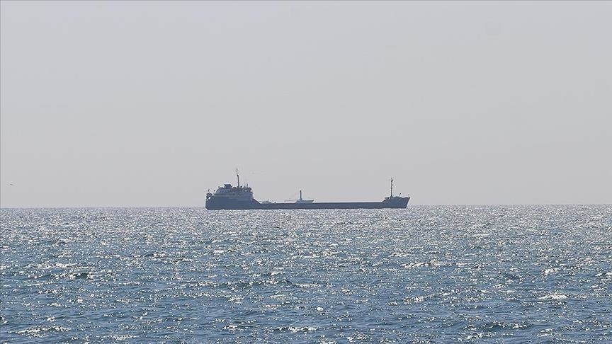 Le destroyer iranien "Alborz" accède à la mer Rouge par le détroit de ...
