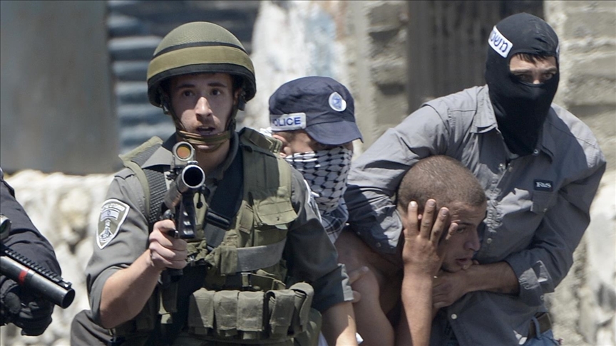 Israel arrests 30 more Palestinians in West Bank, tally rises to 5,630 ...