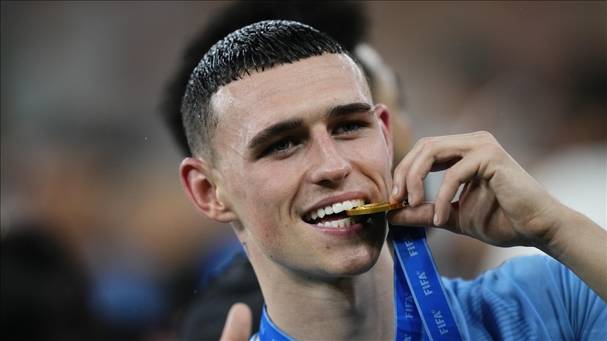 Phil Foden wins English Premier League Player of Season award