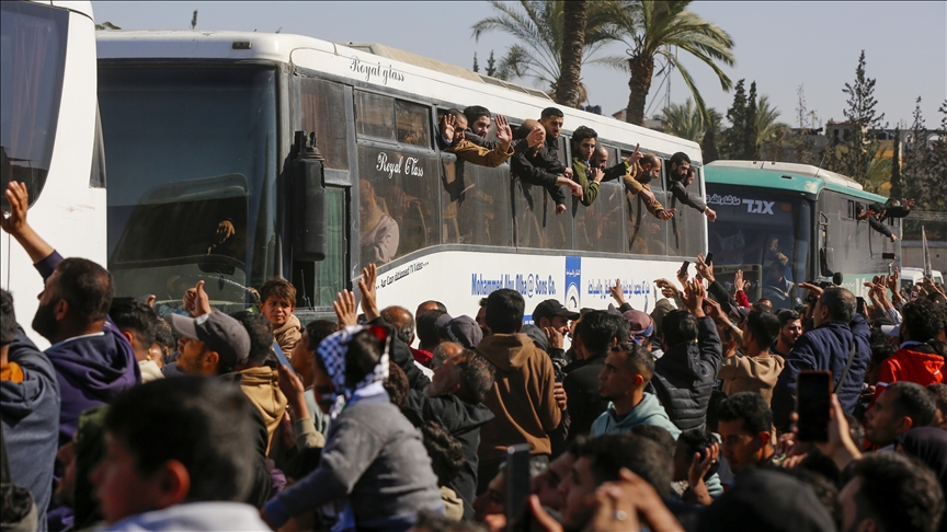 Hamas accuses Israel of violating Gaza ceasefire deal after delaying ...