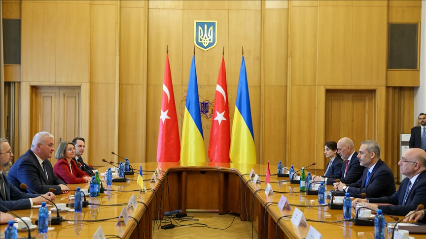 Türkiye seeks to host Russia, Ukraine, US leaders in next possible ...