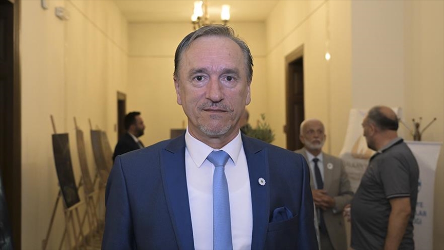 Ljekar koji je preživio genocid u Srebrenici Ilijaz Pilav: Nakon ...