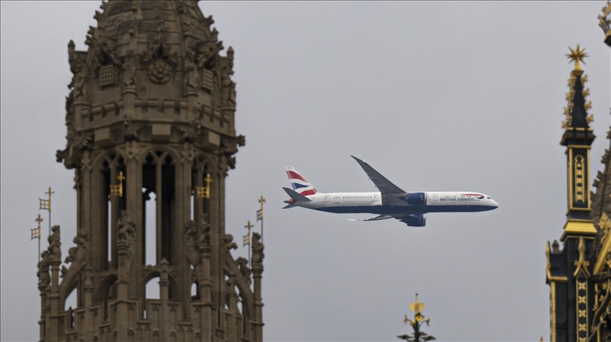 Flights resume across UK after nationwide air traffic control issue ...