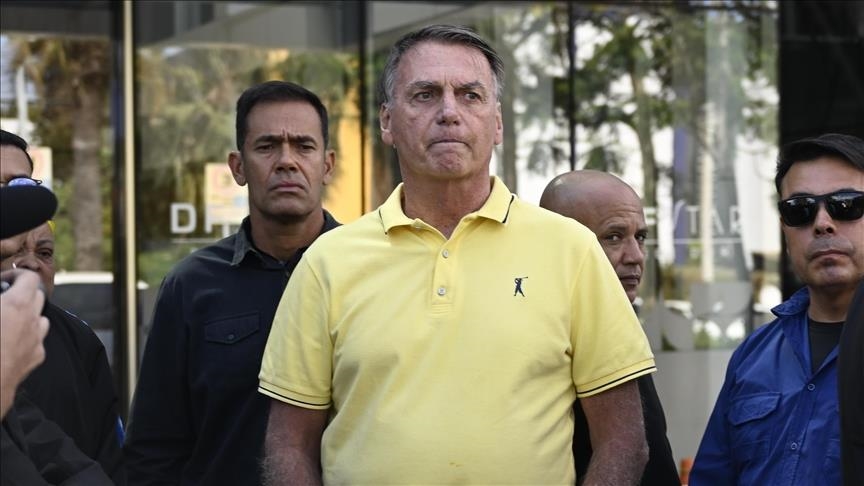 Brazilian judge votes to acquit former President Bolsonaro of coup plot ...