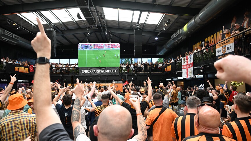 Hull City promoted to Premier League after 1-0 win