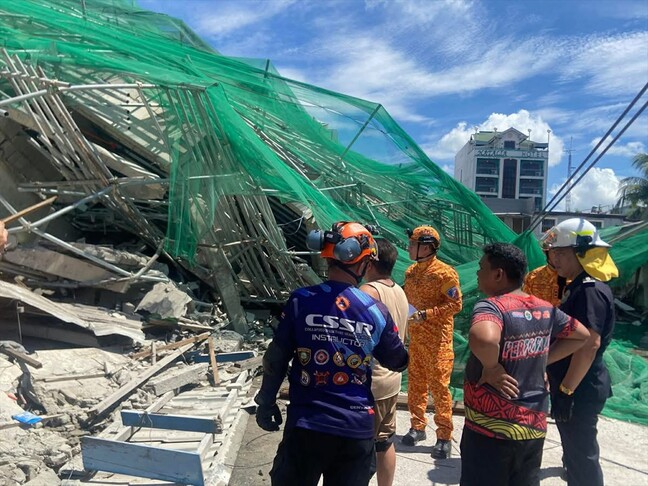 Najmanje jedna osoba poginula u urušavanju zgrade na Filipinima, 21 ...