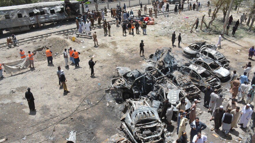 UN Security Council strongly condemns deadly train bombing in Pakistan