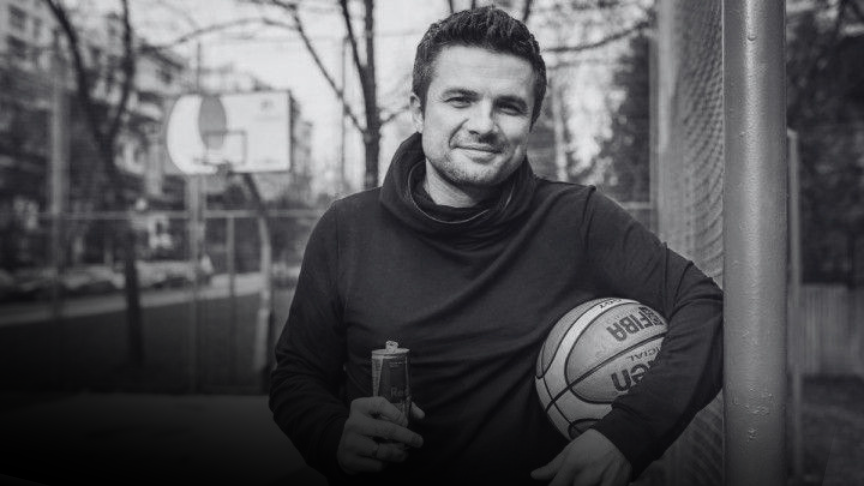 Preminuo Edin Avdić, poznati sportski novinar i komentator