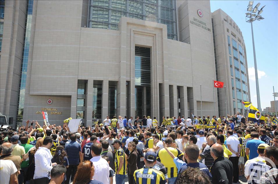 Aziz Yıldırım tahliye oldu