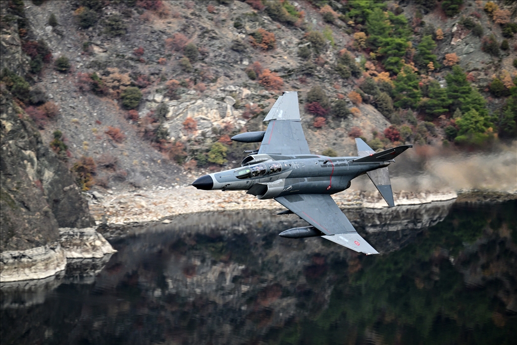 F-4E Phantom uçaklarının Türk Hava Kuvvetleri envanterine girişinin 50 ...