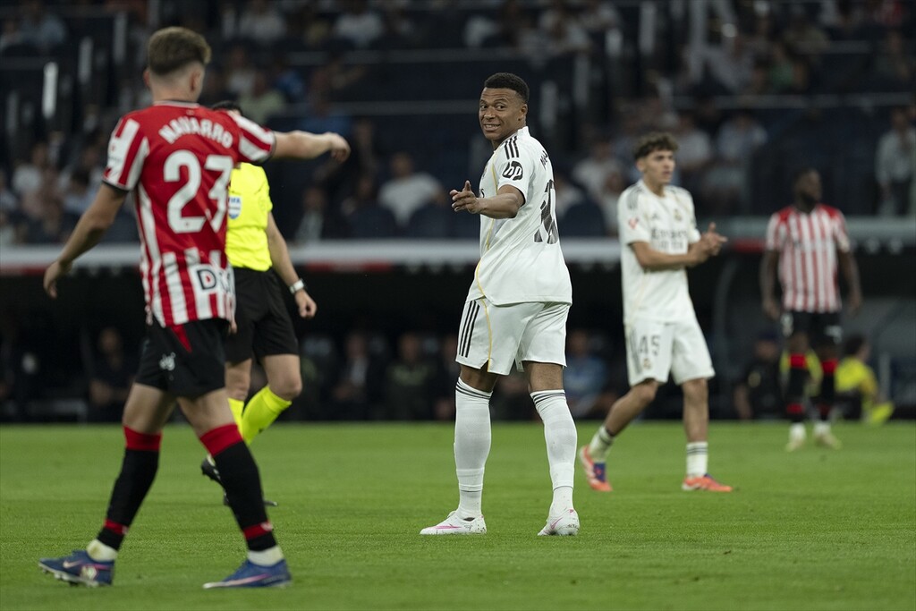 Real Madrid v Athletic Club Bilbao - La Liga