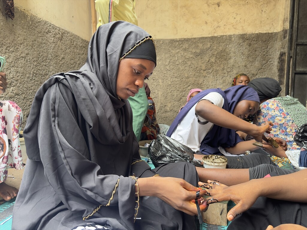 Women in Nigeria prepare for Eid al-Adha with traditional henna designs