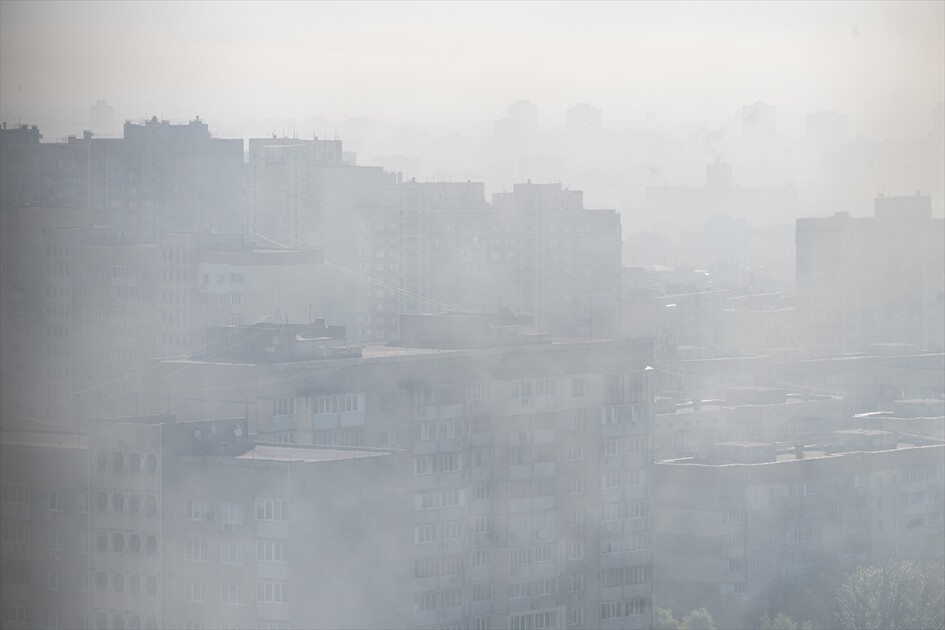 Kiev Belediye Başkanı Kliçko, kentin yoğun hava saldırısı altında ...