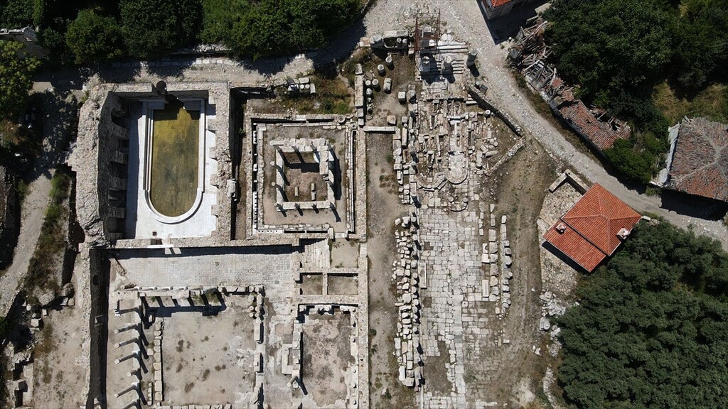 Turkish-era artifacts make up one-third of finds at Stratonikeia ...