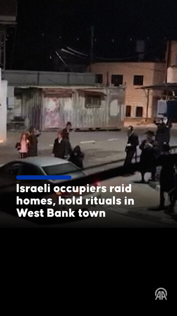 Israeli occupiers raid homes, hold rituals in West Bank town